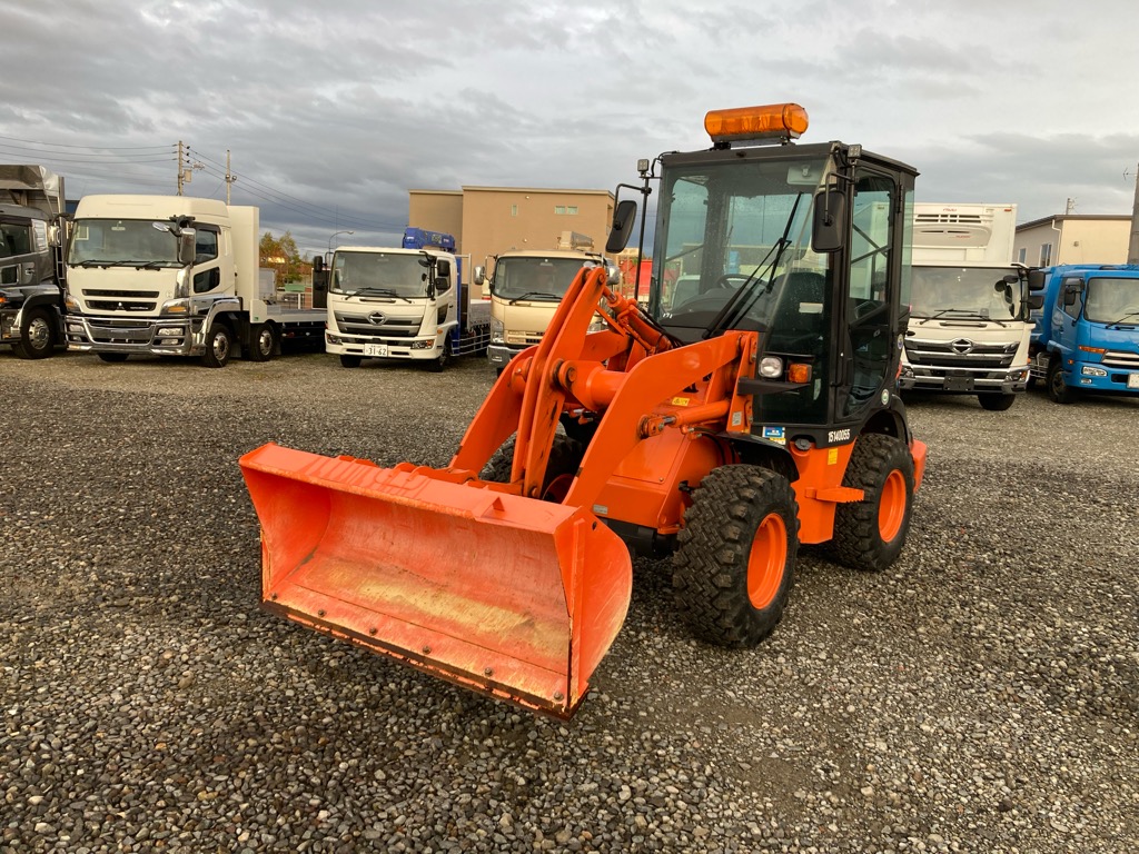 日立 ホイールローダー ZW30-5B（W0088）｜中古建機販売【グットラックshima】