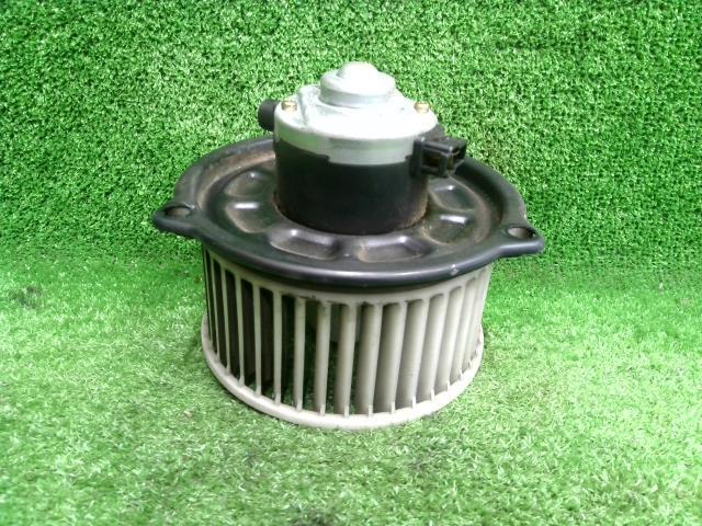 マツダ タイタン ヒーターブロアモーター （540308-6790-0）｜シマ商会